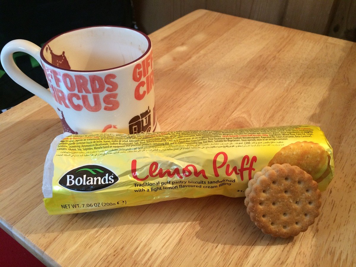 Lemon puffs at the ready ..........