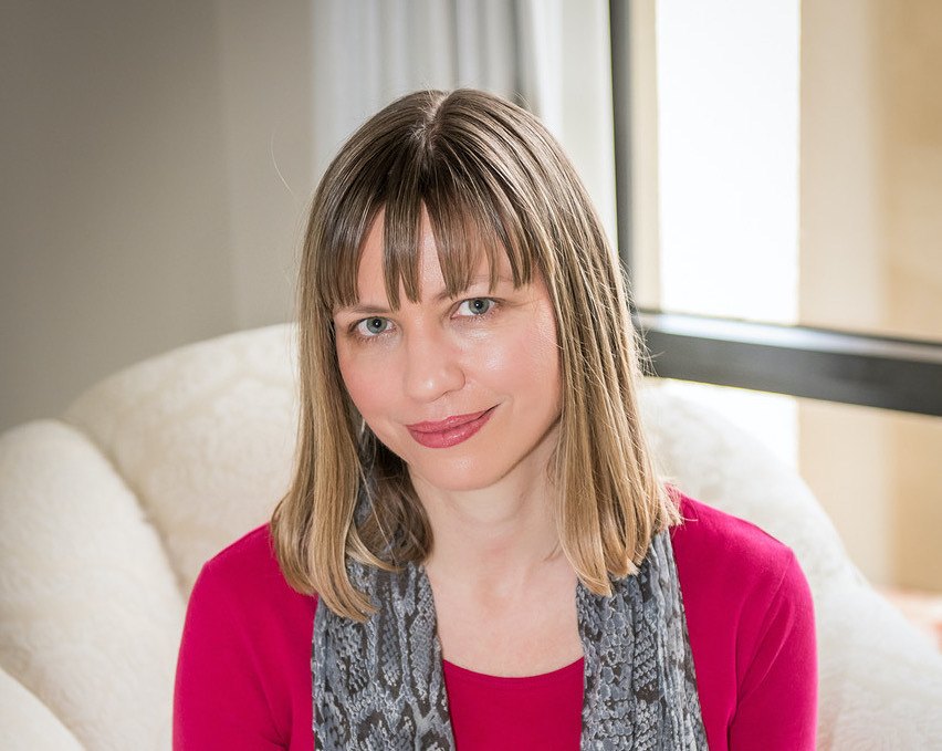 Brenda Gurr talks The Fabulous Cakes of Zinnia Jakes: The Tumbling ...