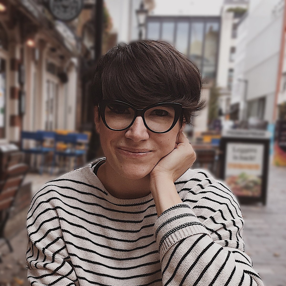 Elisa Paganelli shares how she created the cover art for Odelia and the Varmint!