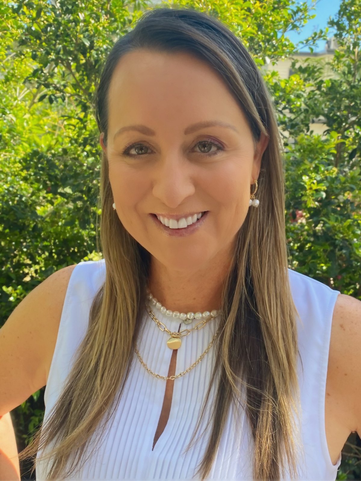 Authors & Illustrators - New Frontier Publishing